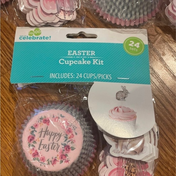 Way To Celebrate | Kitchen | Easter Way To Celebrate 24 Set Cupcake ...